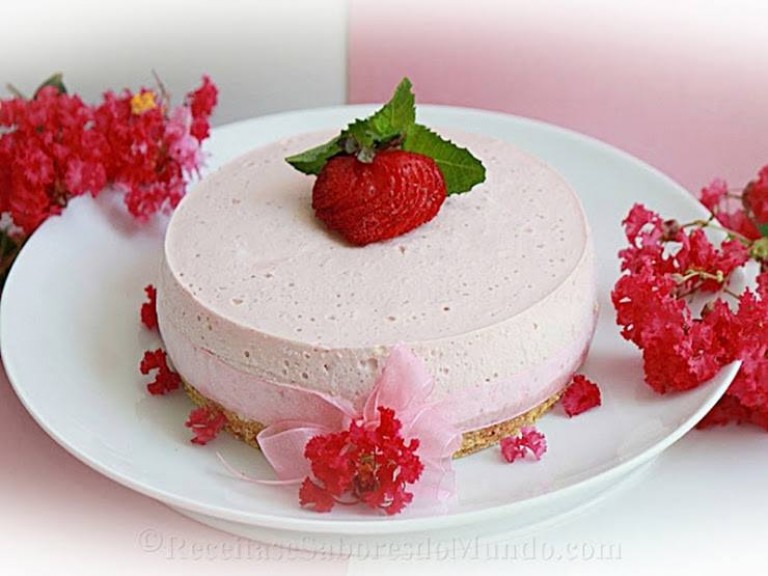 Cheesecake de Morango Frio