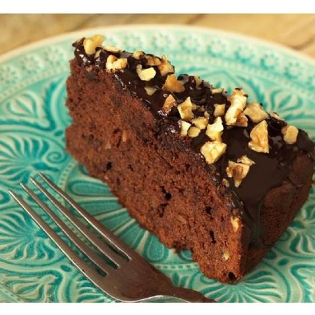 bolo_de_batata_com_chocolate_e_noze - Sobremesas de Portugal