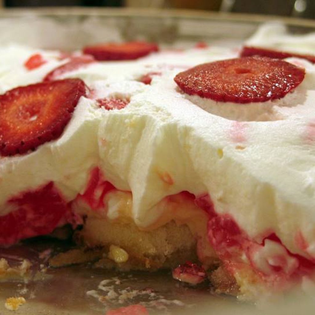 Delícia de Morango - Sobremesas de Portugal